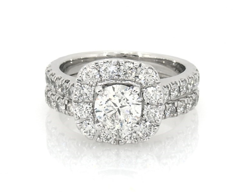Previously Owned Neil Lane Round-Cut Diamond Halo Bridal Set 1-7/8 ct ...