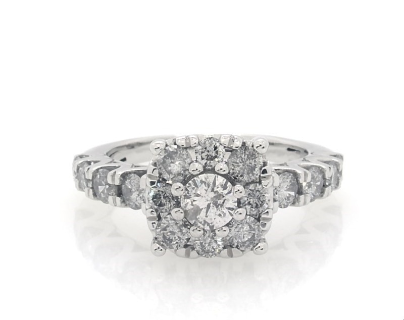 Previously Owned Diamond Engagement Ring 1-1/2 ct tw Round-cut 10K ...